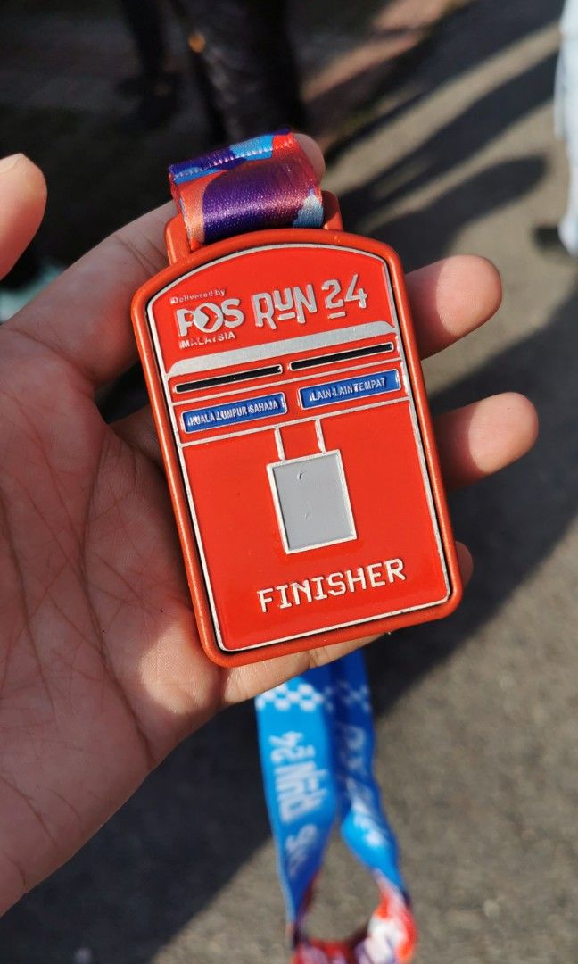 Pos Laju Malaysia Run Medal 2024, Hobbies & Toys, Collectibles ...