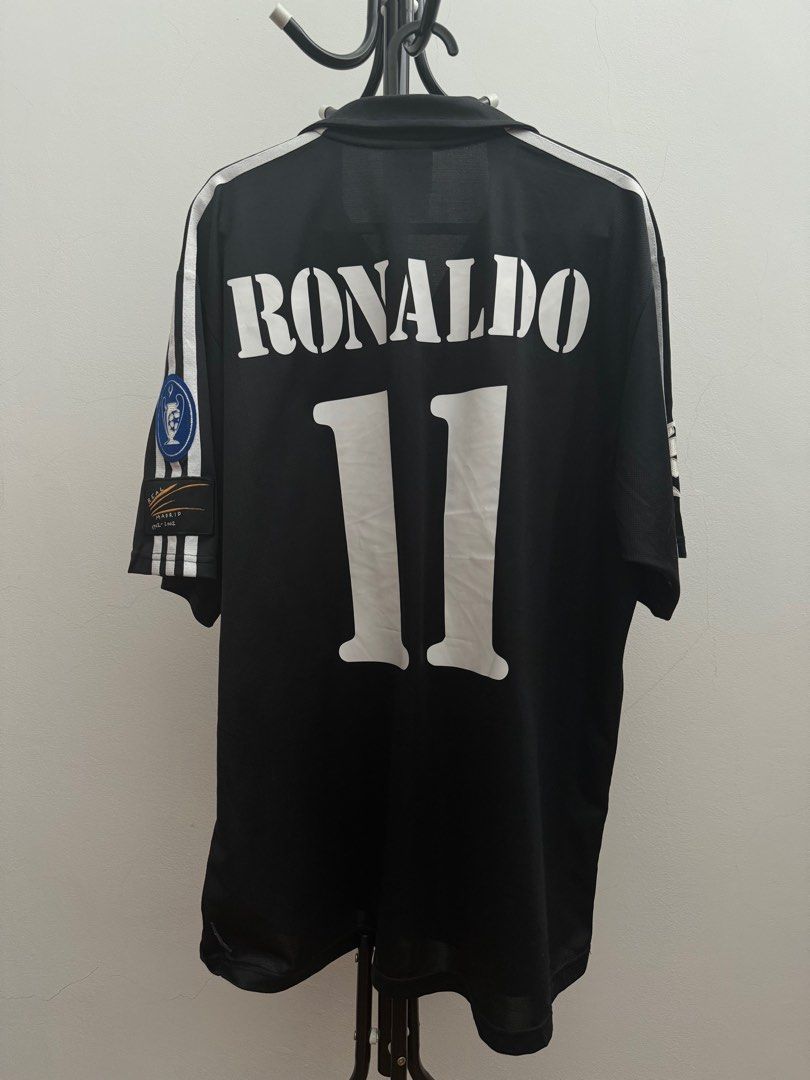 Real Madrid Away Kit 02/03 UCL Ronaldo 11, Men's Fashion, Activewear on ...