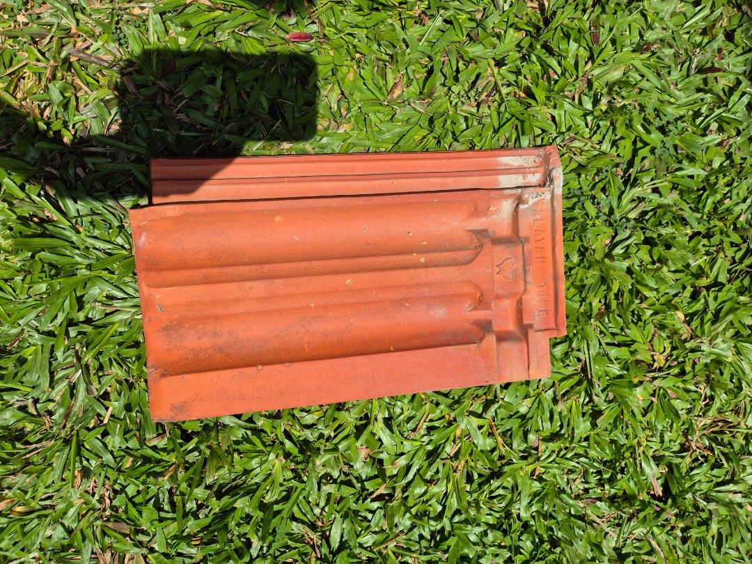 Roof tiles Malayan Tiles BMI Monier, Everything Else, Others on Carousell