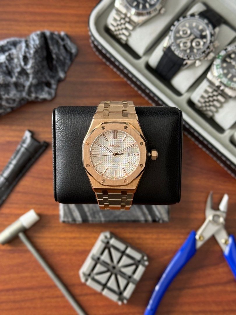 Seiko Rose Gold Royal Oak in White Waffle Dial (BULK), Luxury, Watches ...