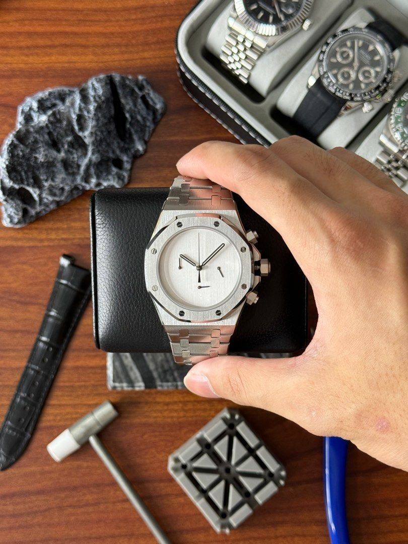 Seiko Royal Oak Chronograph in Silver Sterile Dial (BULK), Luxury ...