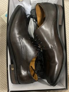 Salvatore Ferragamo Oxford leather shoe, Men's Fashion, Footwear, Dress ...
