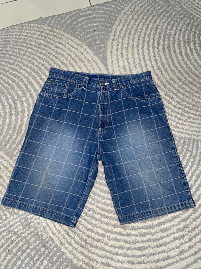 ORIGINAL VANS JORTS, Men's Fashion, Bottoms, Jeans on Carousell