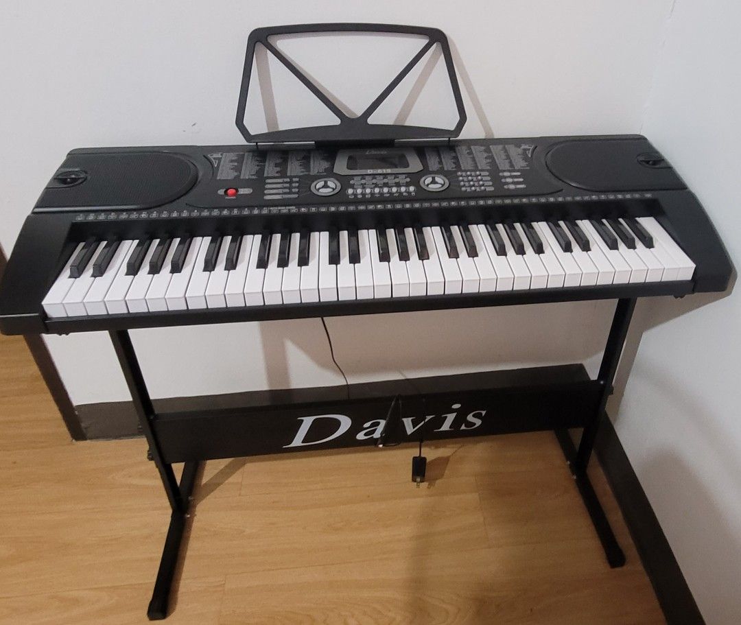 61 keys Piano keyboard Davis, Hobbies & Toys, Music & Media, Musical ...