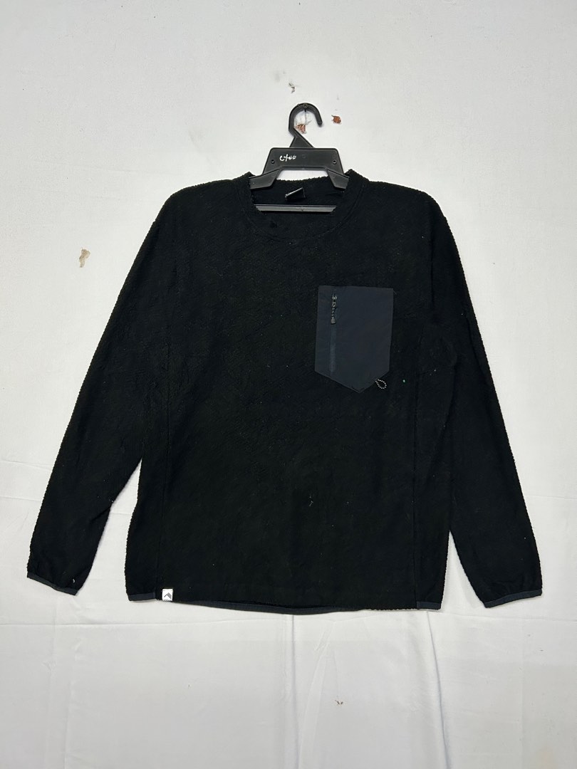 (B9) FIELDCORE, Men's Fashion, Tops & Sets, Tshirts & Polo Shirts on ...