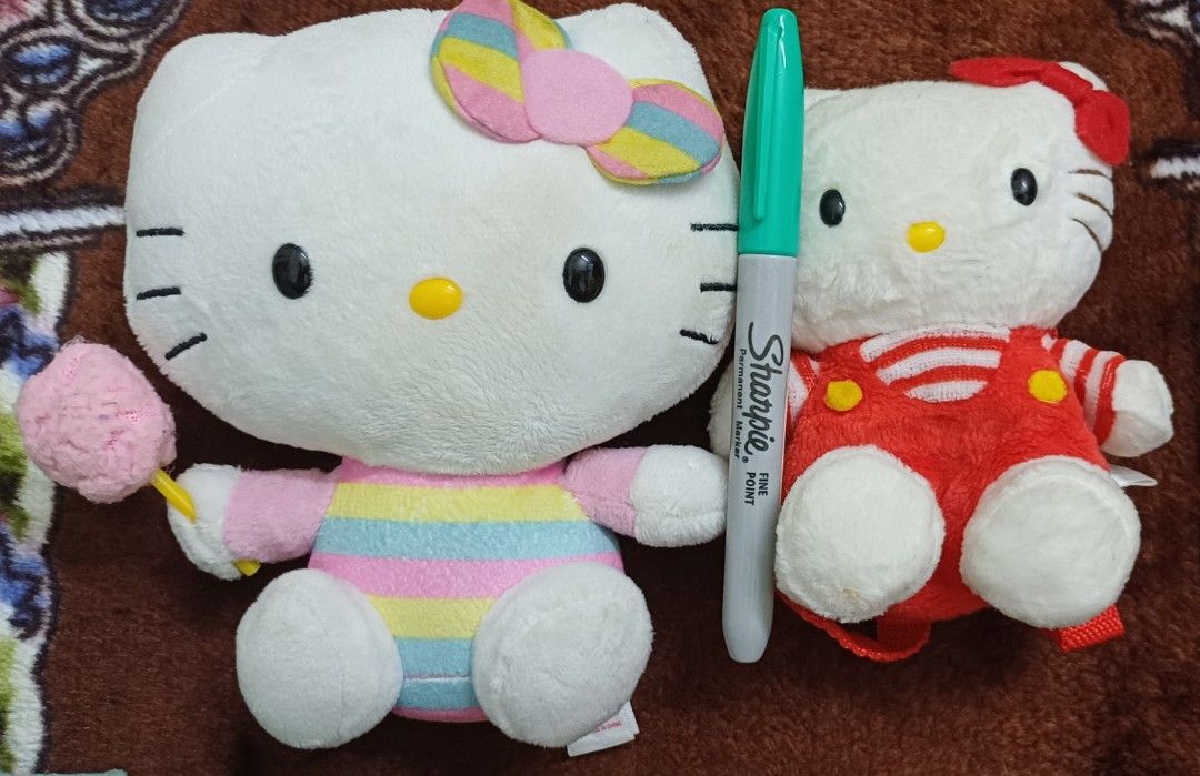 Combo Hello Kitty TY small plush and keychain pouch, Hobbies & Toys ...