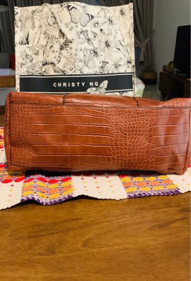 Dana Butchman Office Bag, Women's Fashion, Bags & Wallets, Shoulder ...