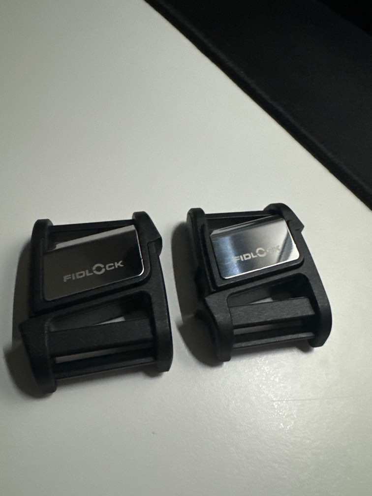 Fidlock Slider 25 Magnetic Buckles (1 Pair), Men's Fashion, Bags, Sling ...