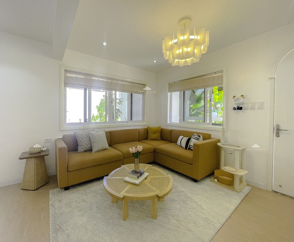 FOR SALE! 2 Storey House and Lot available in Multinational Village ...
