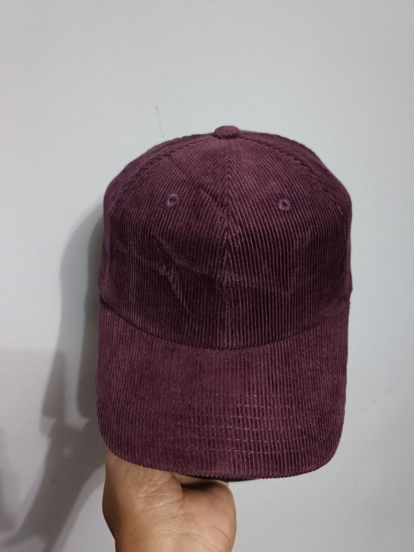 Gu Uniqlo Corduroi Cap, Men's Fashion, Watches & Accessories, Cap & Hats on Carousell