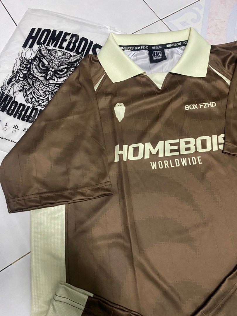 HOMEBOIS X BOX FZHD, Men's Fashion, Activewear on Carousell