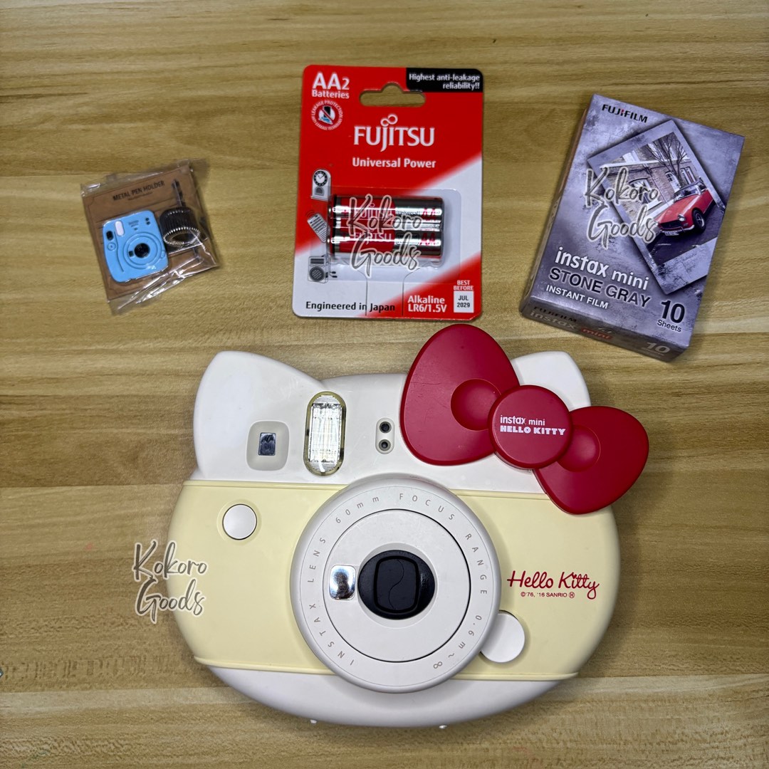 Instax Mini Camera (Hello Kitty - Limited edition), Photography ...