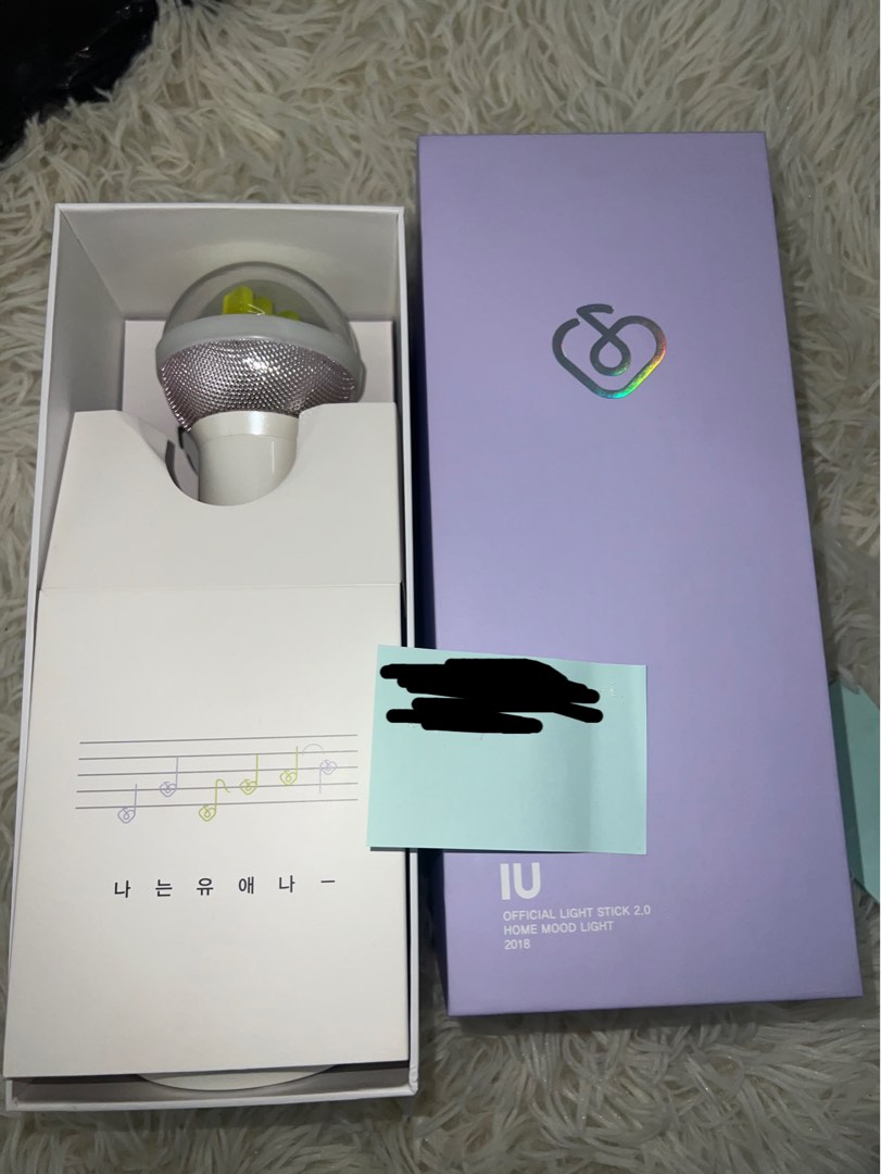 IU LIGHTSTICK VER 2, Hobbies & Toys, Memorabilia & Collectibles, K-Wave ...