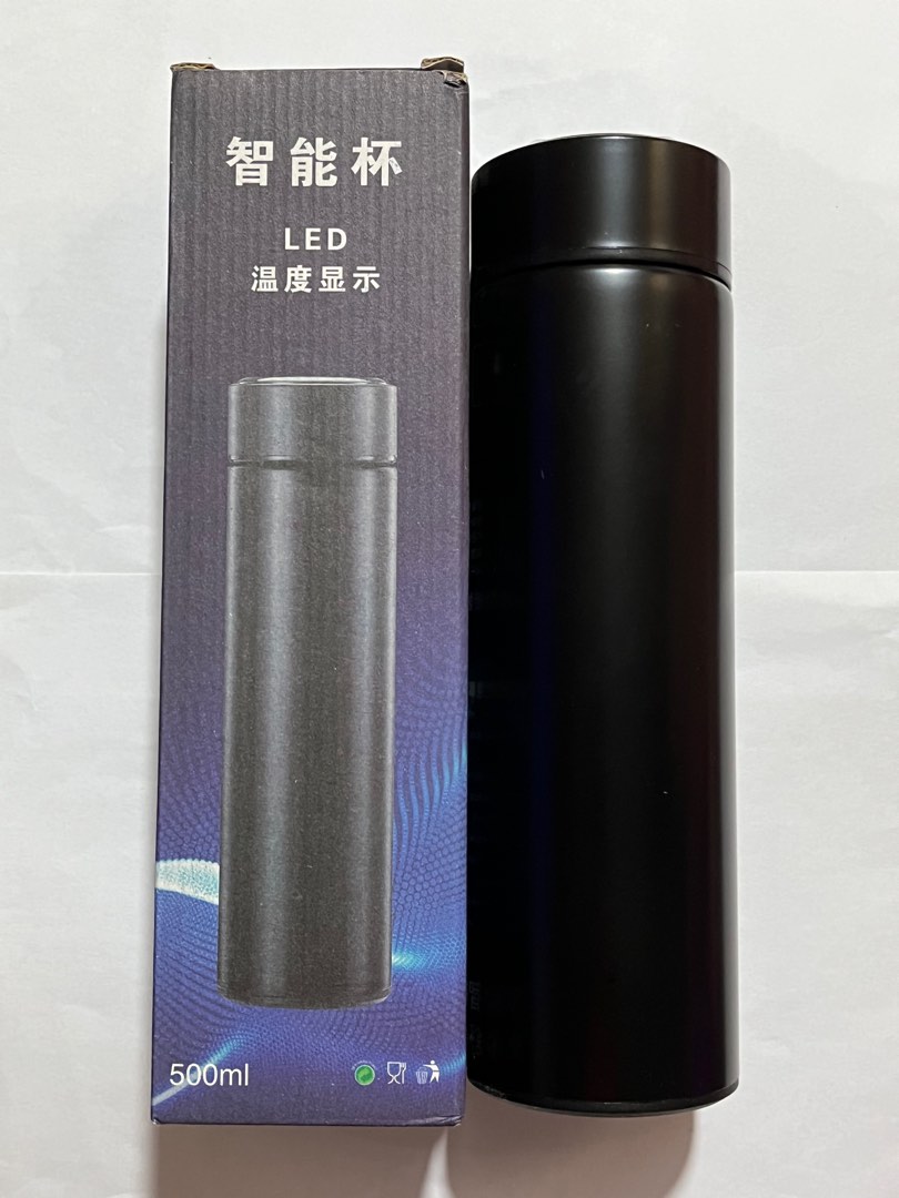 LED 溫度顯示不銹鋼 500ml 智能感溫保溫杯, 傢俬＆家居, 廚具和餐具, 廚水杯、水壺 - Carousell