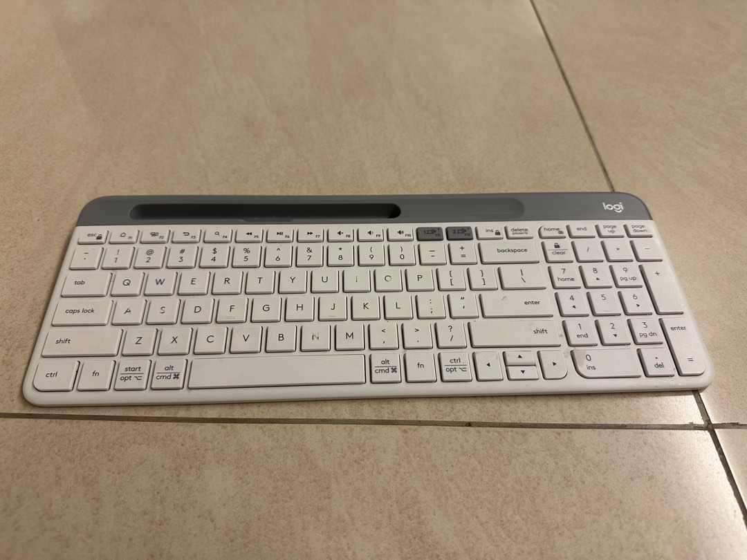 Logitech Keyboard K580 Computers And Tech Parts And Accessories Computer Keyboard On Carousell