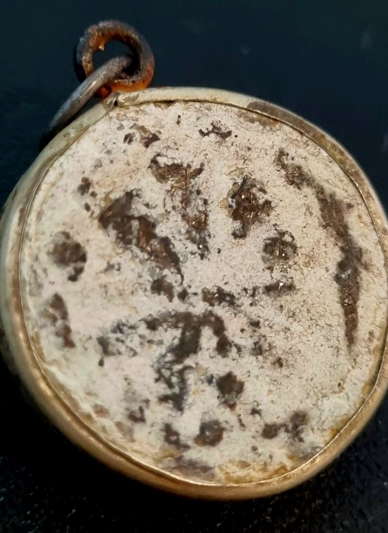 LP Niam (1910) Phra Ngob Nam Oil, Wat Noi - Thai Amulet, Hobbies & Toys ...