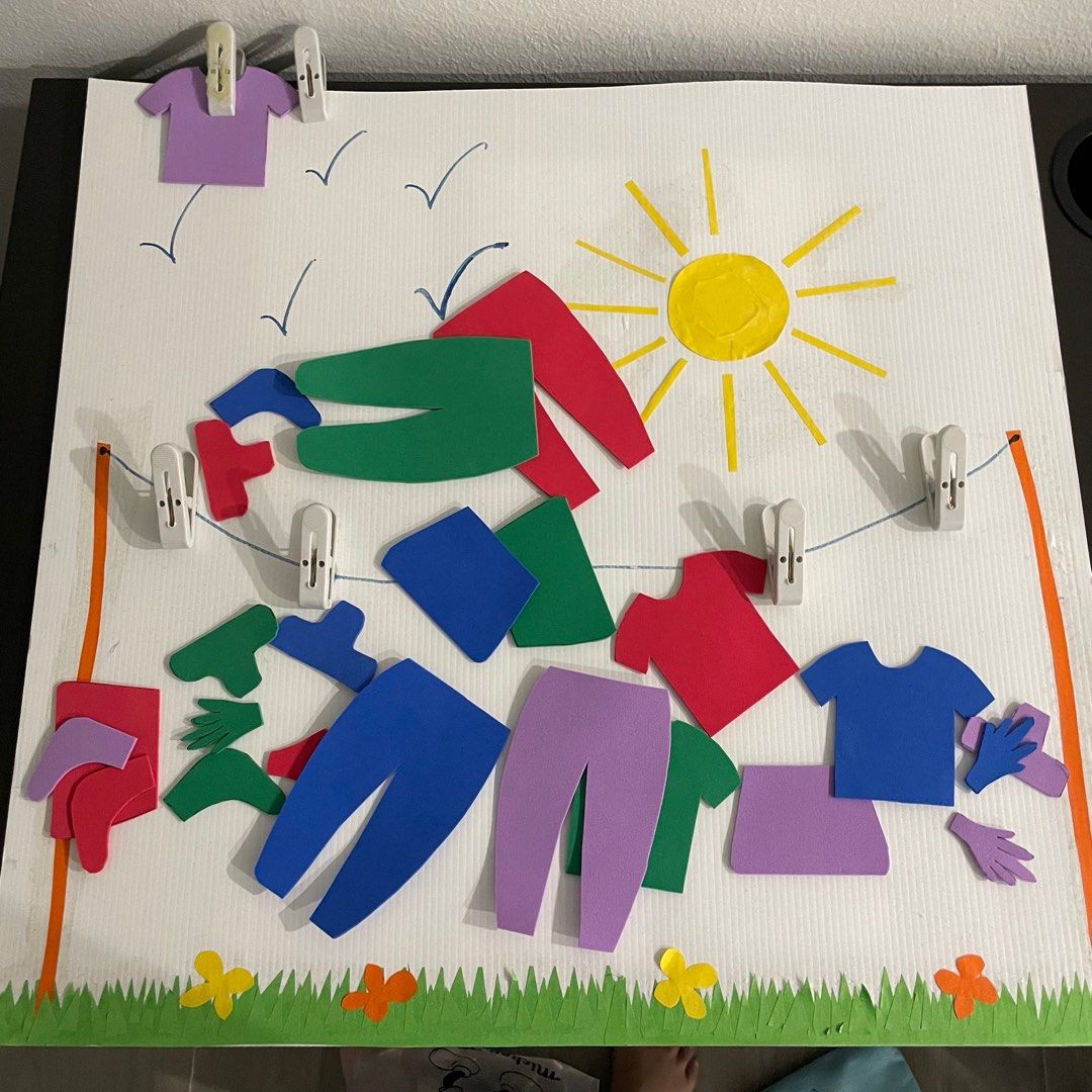 Montessori Colours and shapes sorting, Hobbies & Toys, Toys & Games on ...