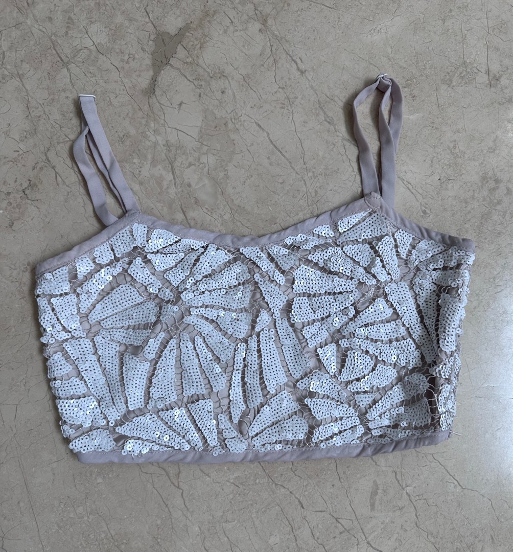 Moon 문 sequinned crop top, adjustable straps (XS, faded white colour ...