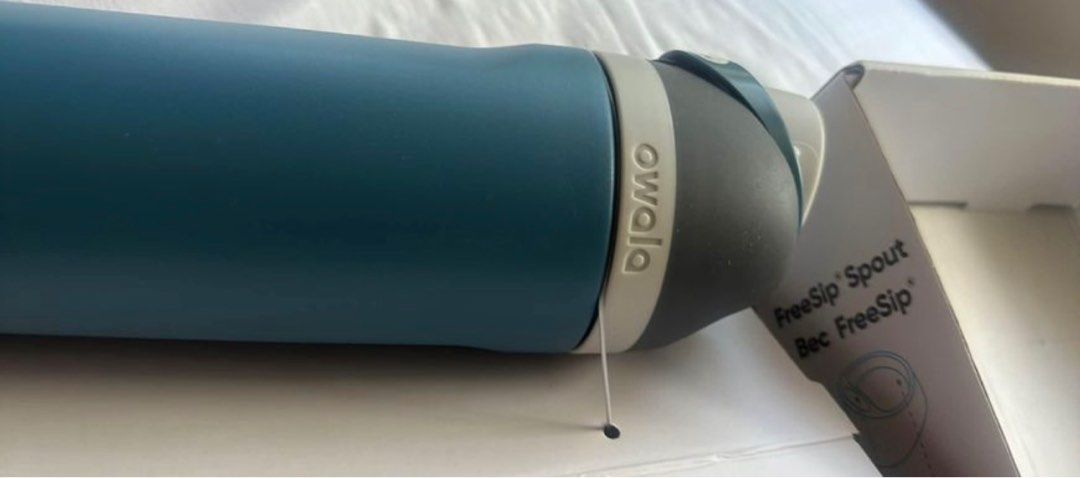 Owala 24oz Blue Oasis, Furniture & Home Living, Kitchenware & Tableware ...