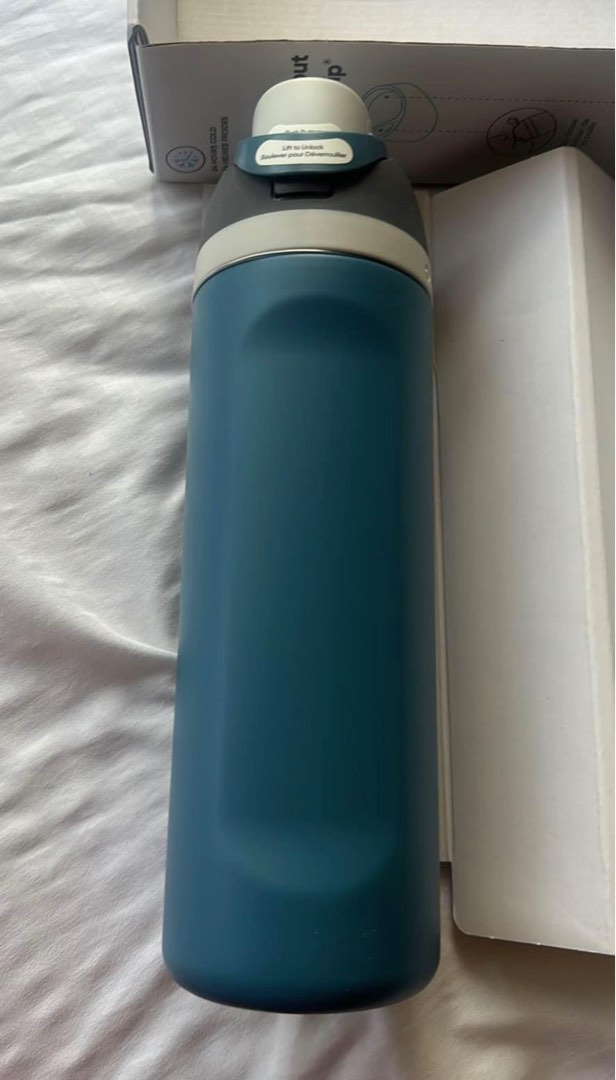 Owala 24oz Blue Oasis, Furniture & Home Living, Kitchenware & Tableware ...