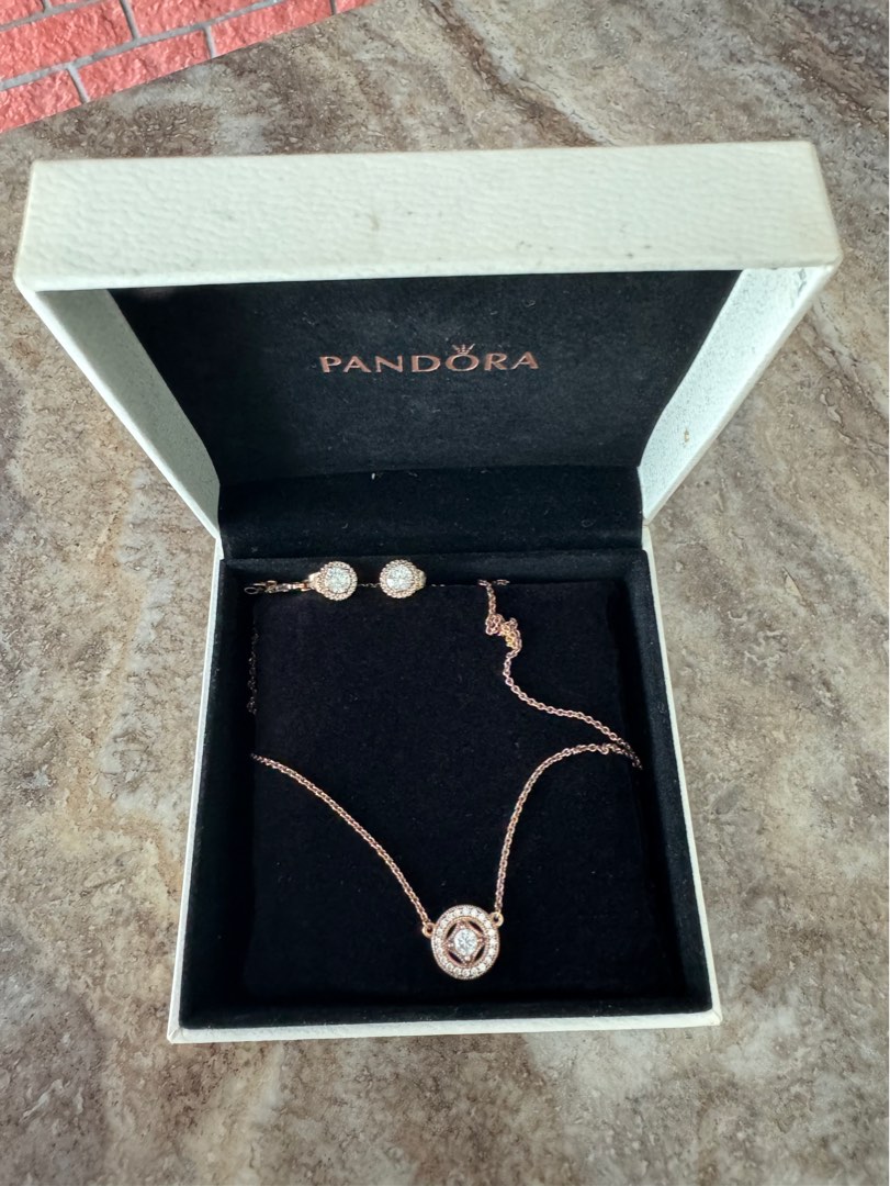 Pandora Set, Luxury, Accessories on Carousell