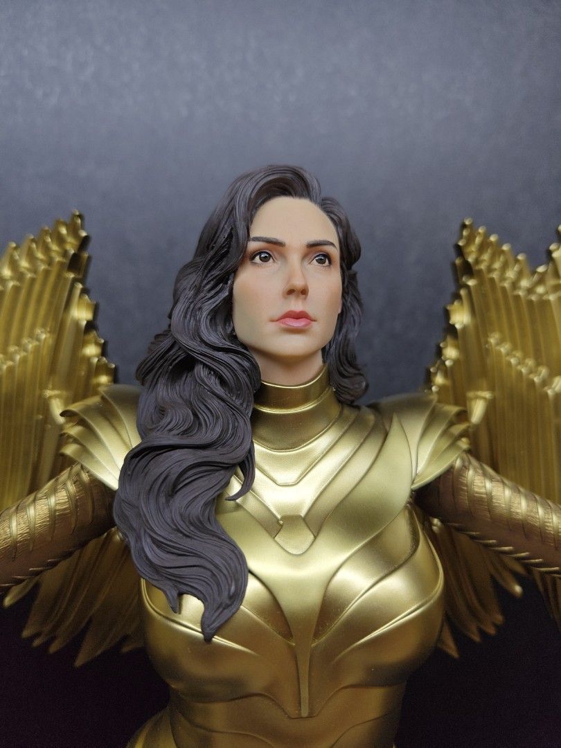 Queen Studios Wonder Woman 84 1/4 Scale on Carousell