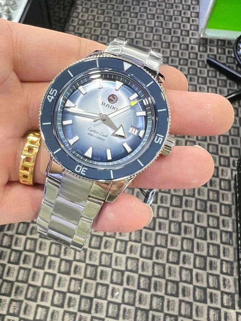 RADO CAPTAIN COOK SWISS MADE AUTOMATIC DIVERS 300M R32154208, Men's ...