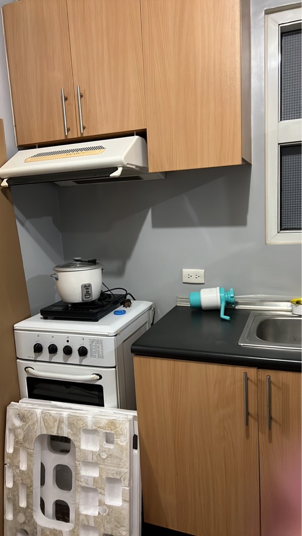 Studio type Condo Unit For Sale Ayala The Columns, Property, For Sale ...