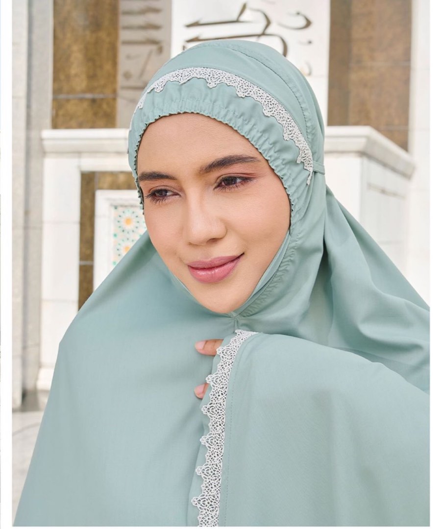 Telekung Siti Khadijah Modish Filiz Green, Women's Fashion, Muslimah Fashion, Prayer Sets on ...