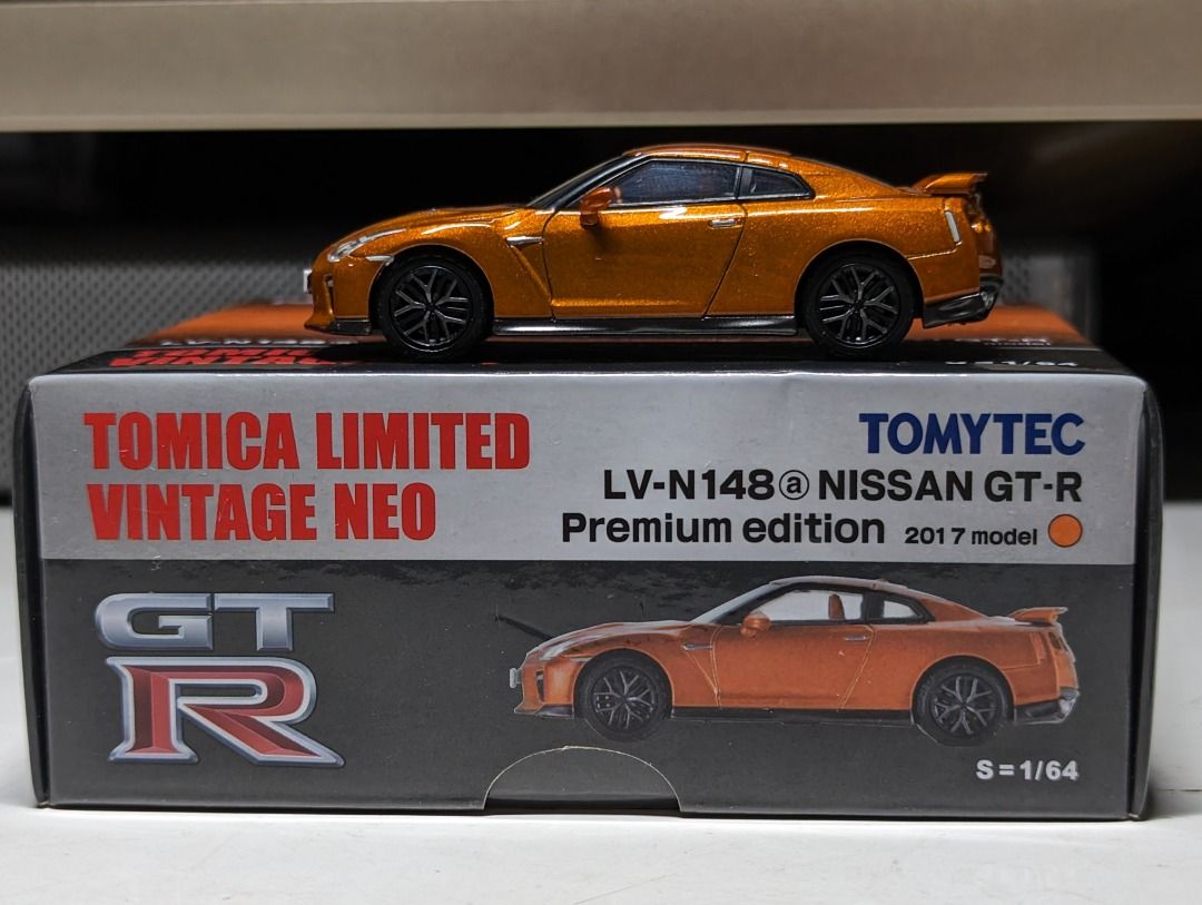 Tomica Limited Vintage Neo LV-N148A Nissan GTR R35 Premium Edition 2017 Orange 1/64, Hobbies ...