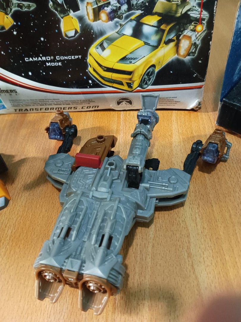 Transformers DOTM Mechtech Bumble Bee Robot, Hobbies & Toys, Toys ...