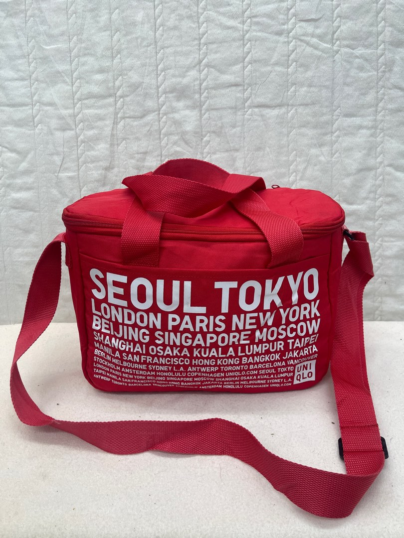 UNIQLO FOOD TRAVEL PACK, Women's Fashion, Bags & Wallets, Beach Bags on ...