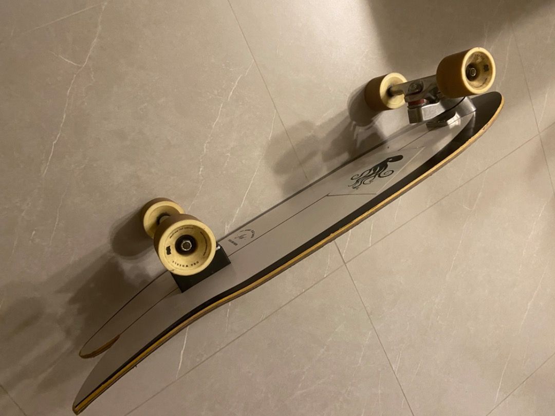 YOW X CHRISTENSON C-HAWK 33” 新品(YOW SURFSKATE ヤウ サーフ YOW X CHRISTENSON C-HAWK 33” 新品(YOW SURFSKATE ヤウ サーフ