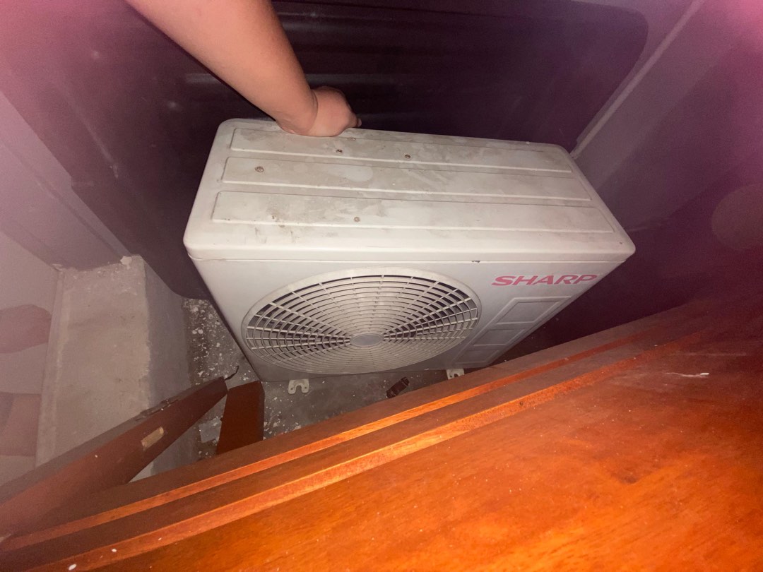 Aircond 1HP Sharp, TV & Home Appliances, Air Conditioners & Heating on ...