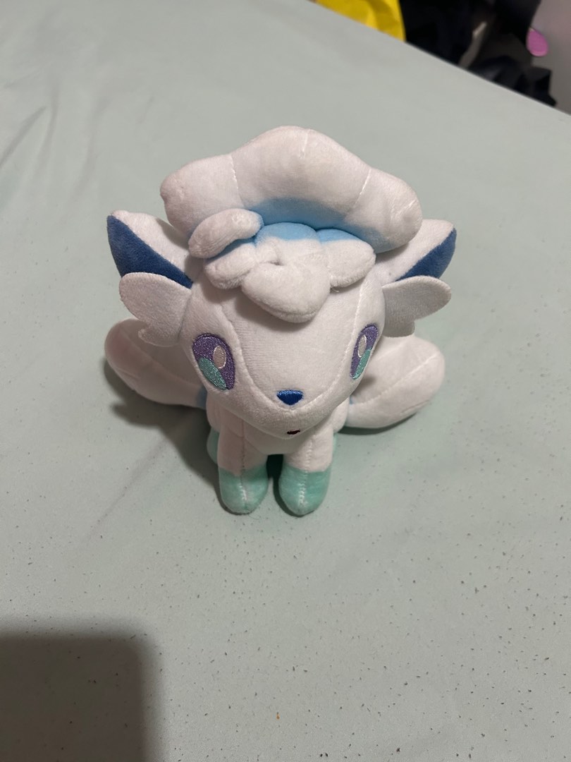 Boneka plushie pokemon alola vulpix brand new, Toys & Collectibles ...