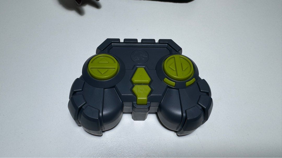 Brand New Jurassic World Remote Control Trex Tyrannosaurus T-Rex Roarin ...