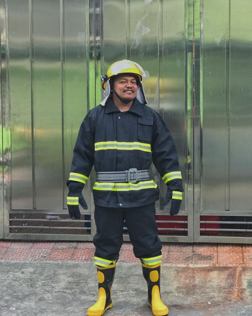 fireman suit complete set, Men's Fashion, Coats, Jackets and Outerwear ...