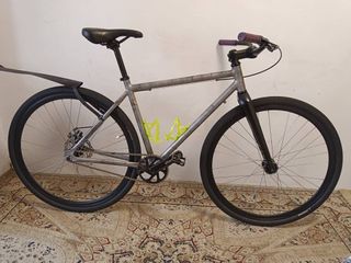 fixie 24c, Sports Equipment, Bicycles & Parts, Bicycles on Carousell