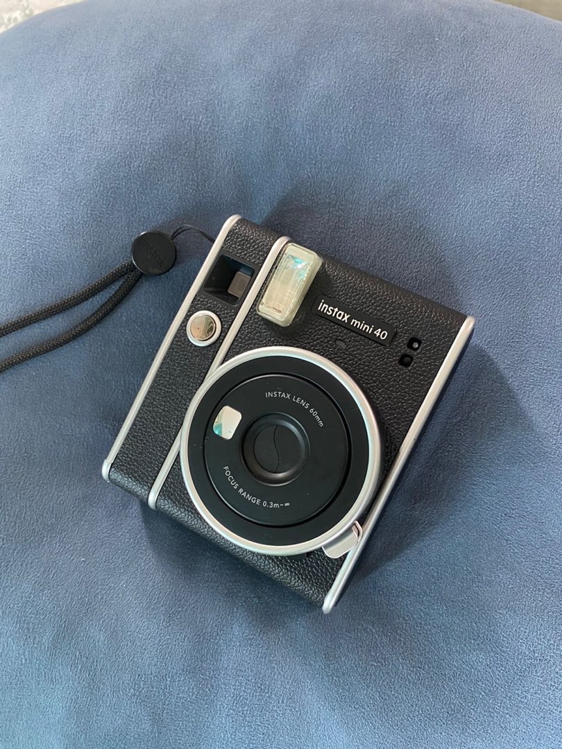 Fujifilm Instax Mini 40 Camera Instant, Photography, Cameras on Carousell