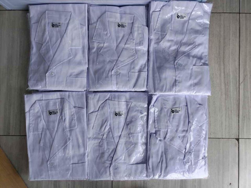 LAB GOWN LABORATORY GOWN- AVAILABLE IN 3/4 AND LONG SLEEVES- SMALL ...