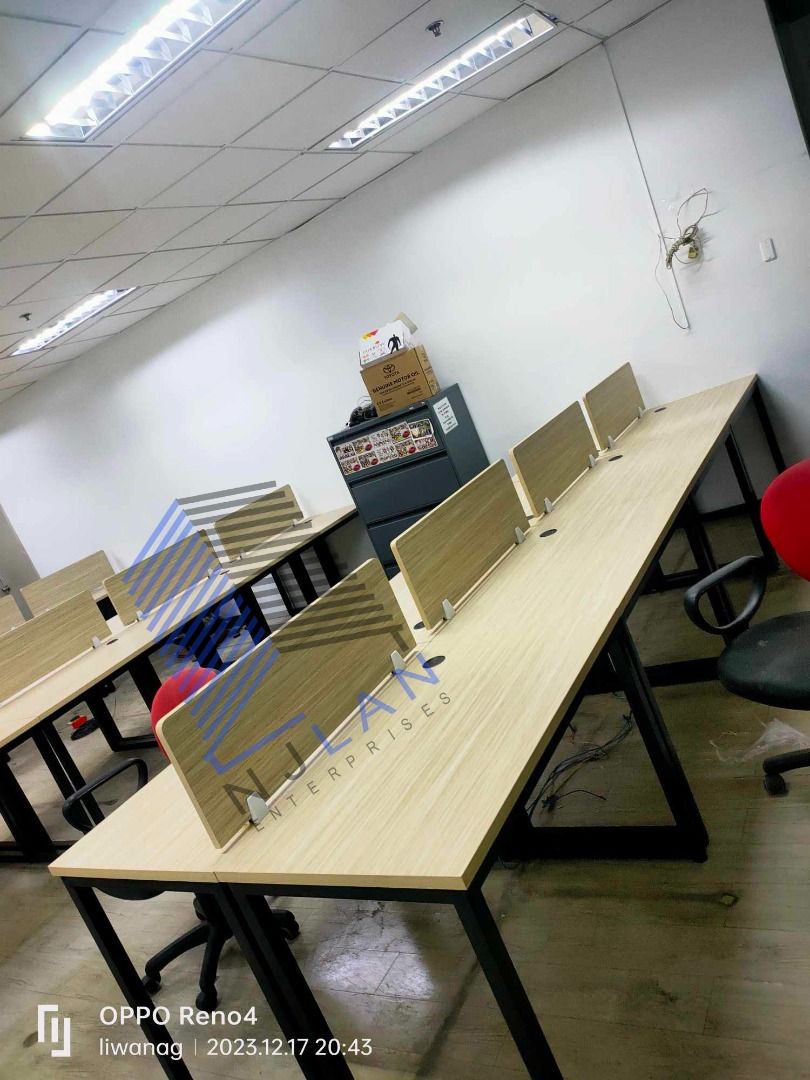 LINEAR WORKSTATION WITH SCREEN PANEL OFFICE FURNITURE PARTITION ...