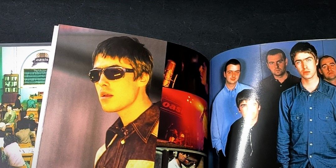 Oasis - The Masterplan (CD, Japan Edition, 1998), Hobbies & Toys, Music ...