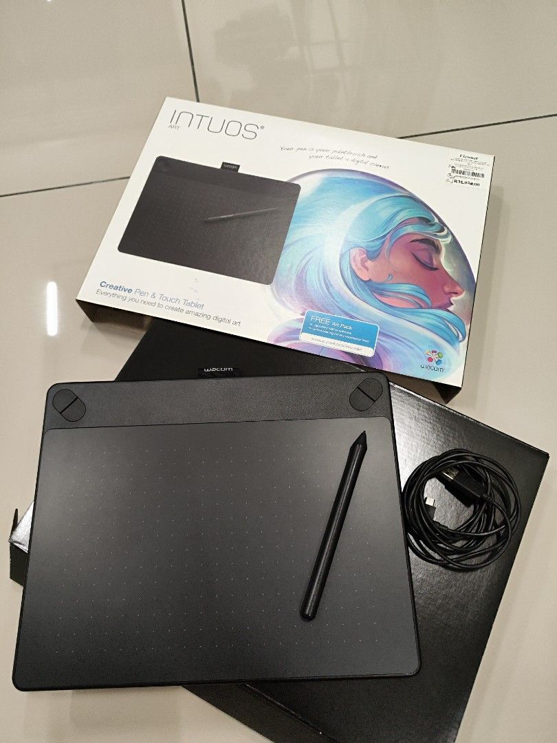 Original Wacom Intuous Medium Creative Pen & Touch Tablet( free pouch ...