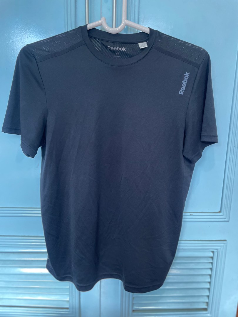 Reebok men’s dri fit black width 40” length 28”, Men's Fashion, Tops ...