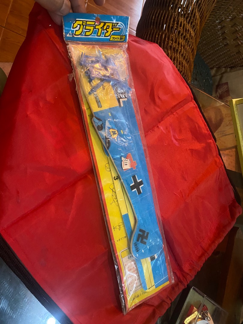 Vintage styro glider toy plane, Hobbies & Toys, Memorabilia ...