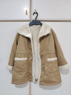 Uniqlo Winter Jacket with inner fleece lining 130cm, Babies & Kids ...