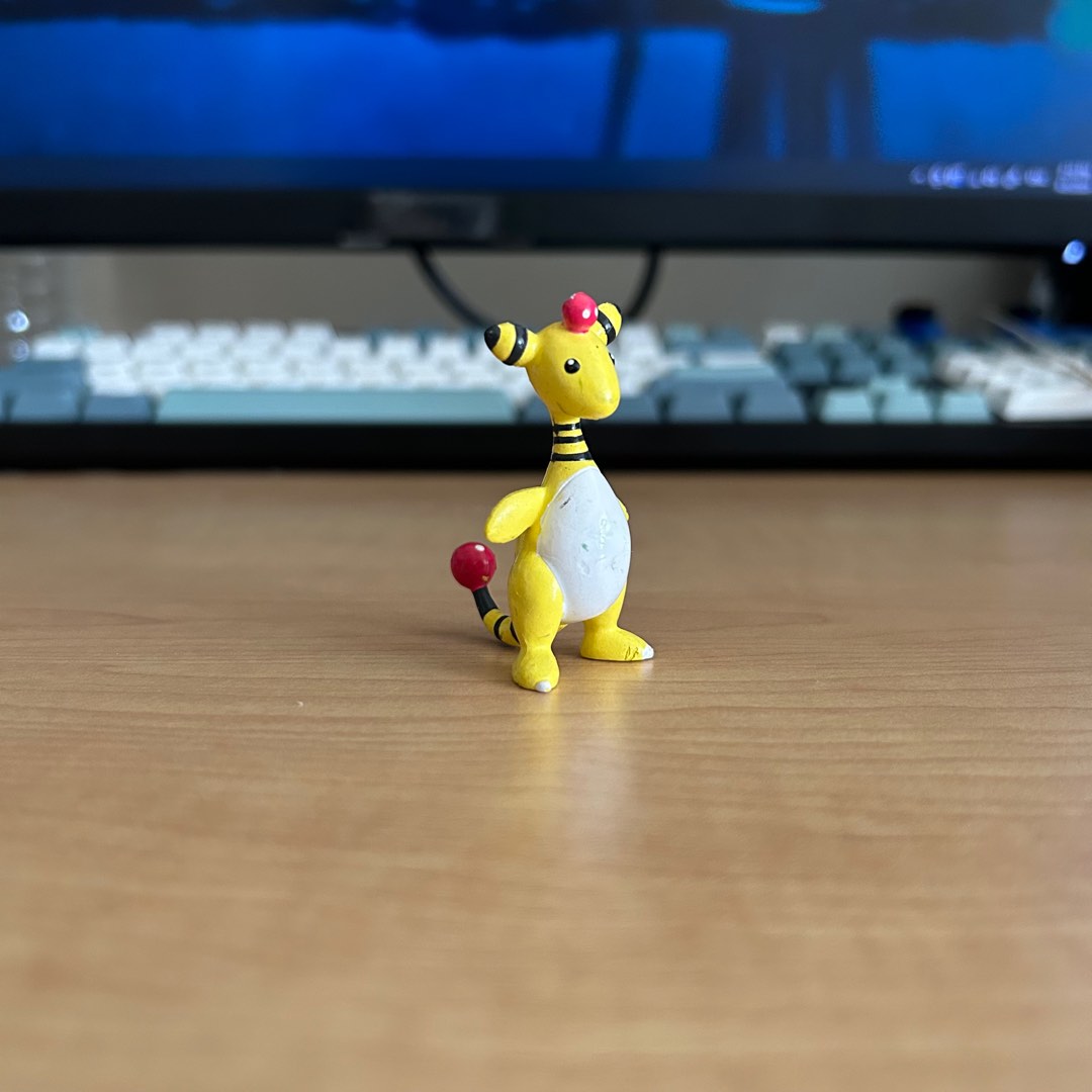 Ampharos TOMY Pokemon Figure CGTSJ Nintendo 1999, Hobbies & Toys ...