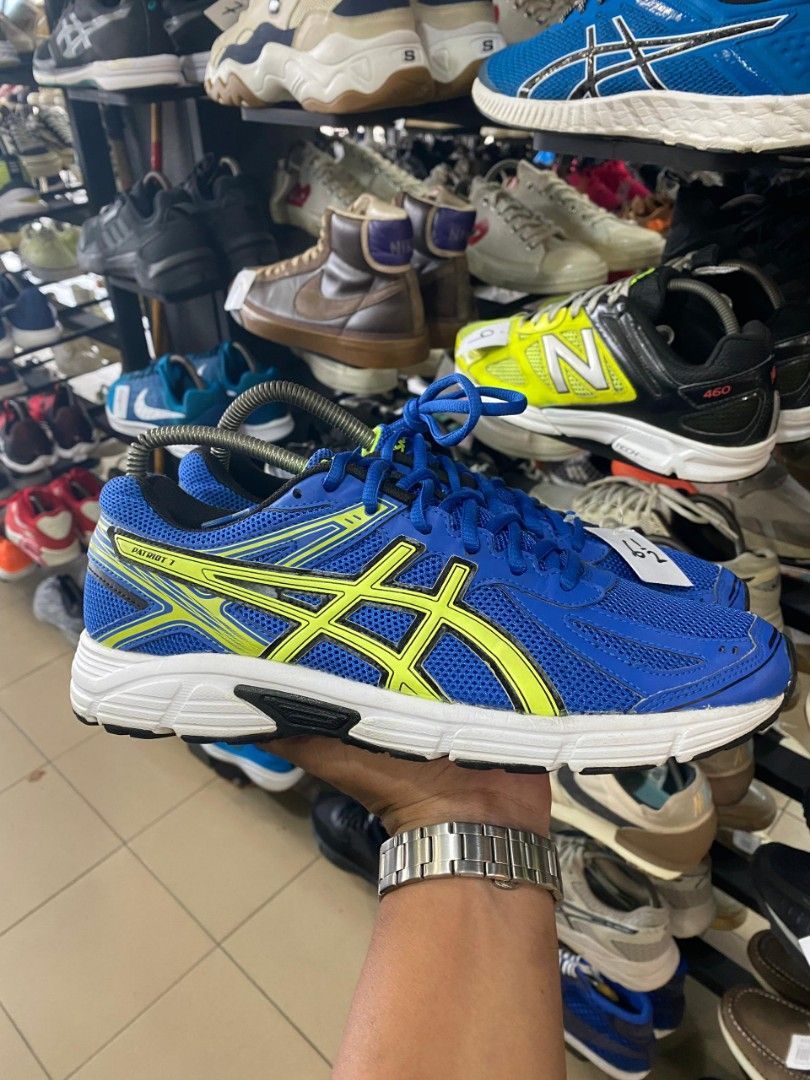 Asic Running Shoes, Men's Fashion, Footwear, Sneakers on Carousell