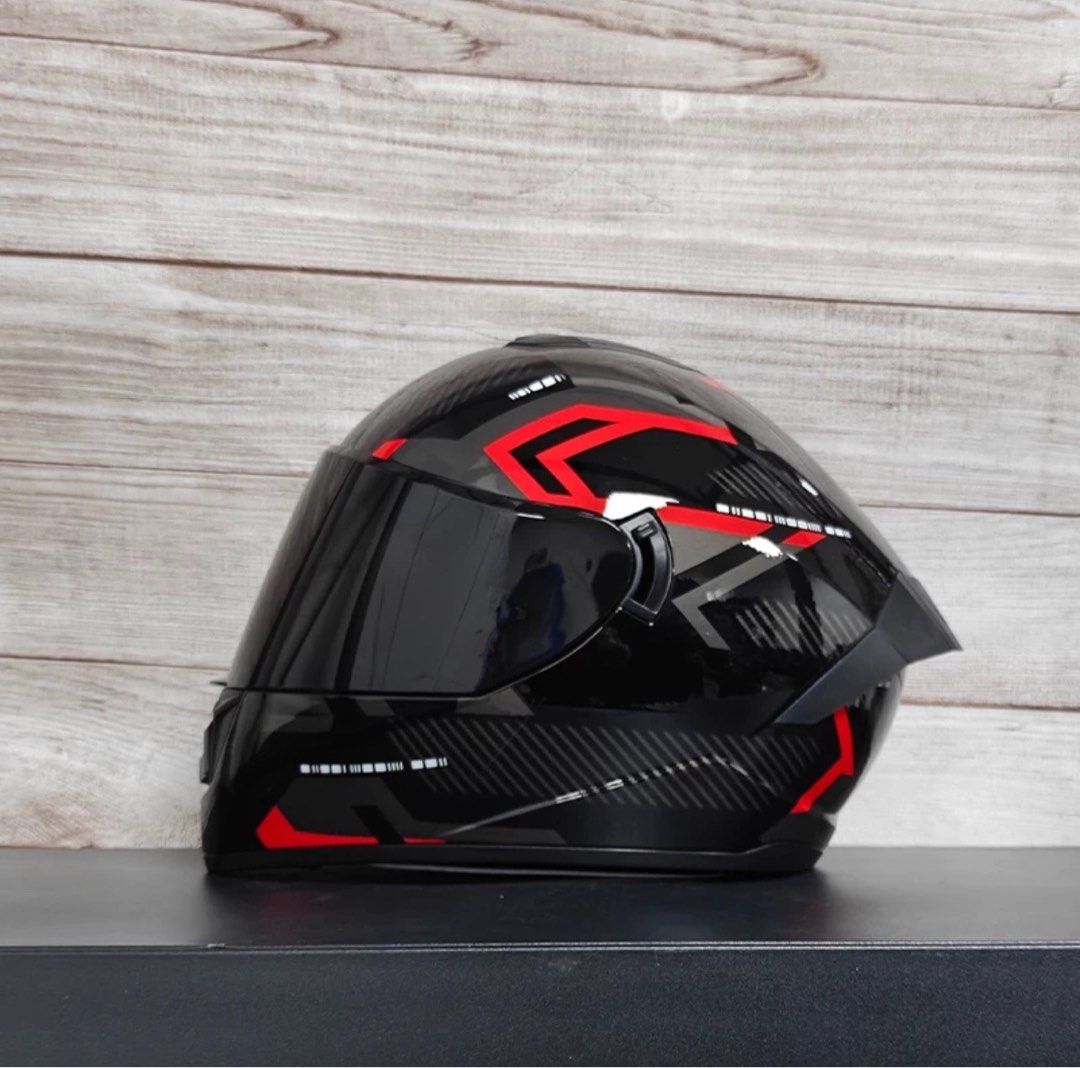 Black with Red and Carbon Fibre Full Face Fin Motorcycle Helmet Double ...