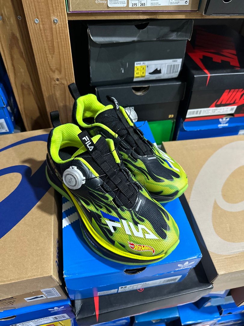 FILA BOA X Hot Wheels , Babies & Kids, Babies & Kids Fashion on Carousell